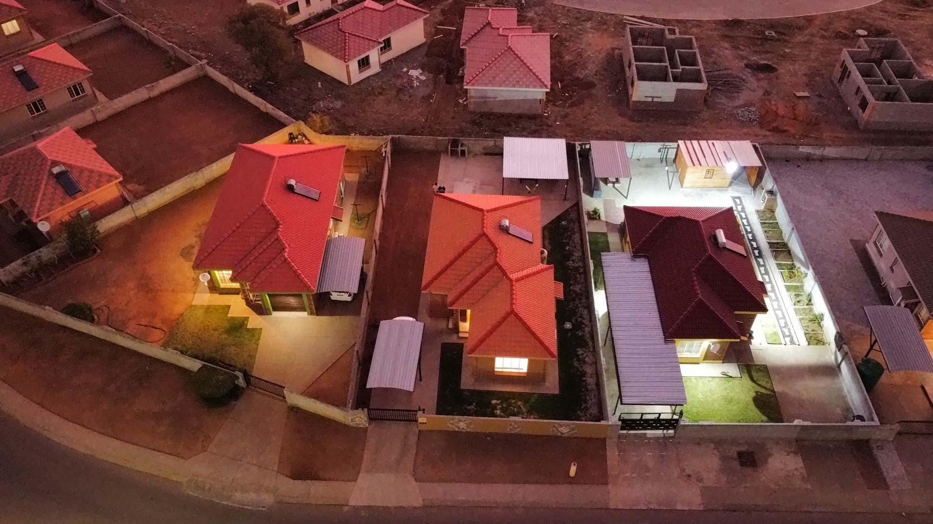 Experience relaxation at Rhino House Phelabontle